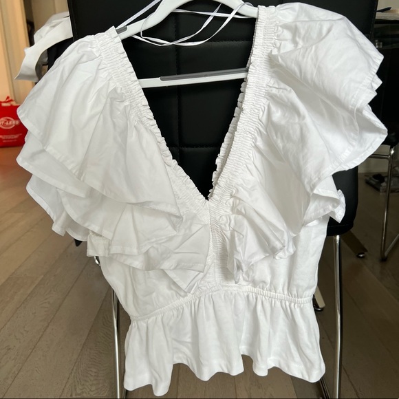 Zara | Tops | Zara White Ruffle Top | Poshmark